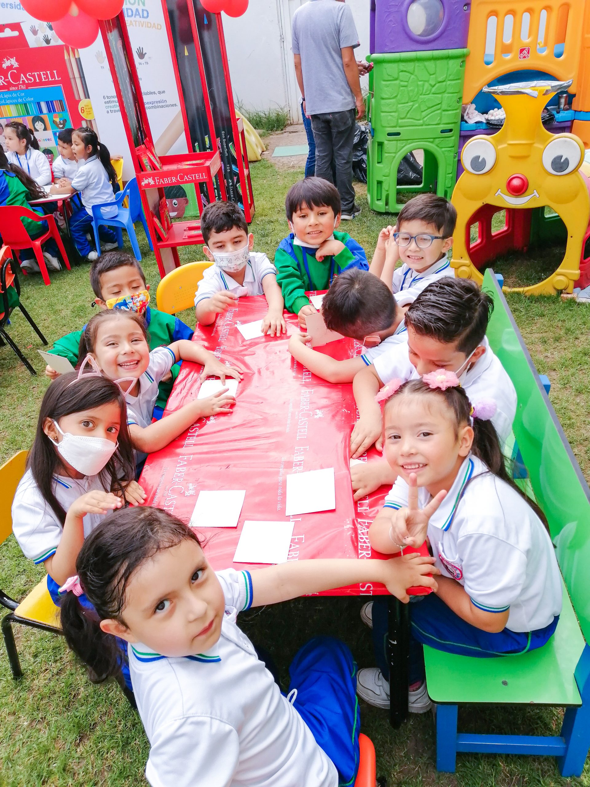 Actividad con Faber Castell – Construyendo con Gepetto